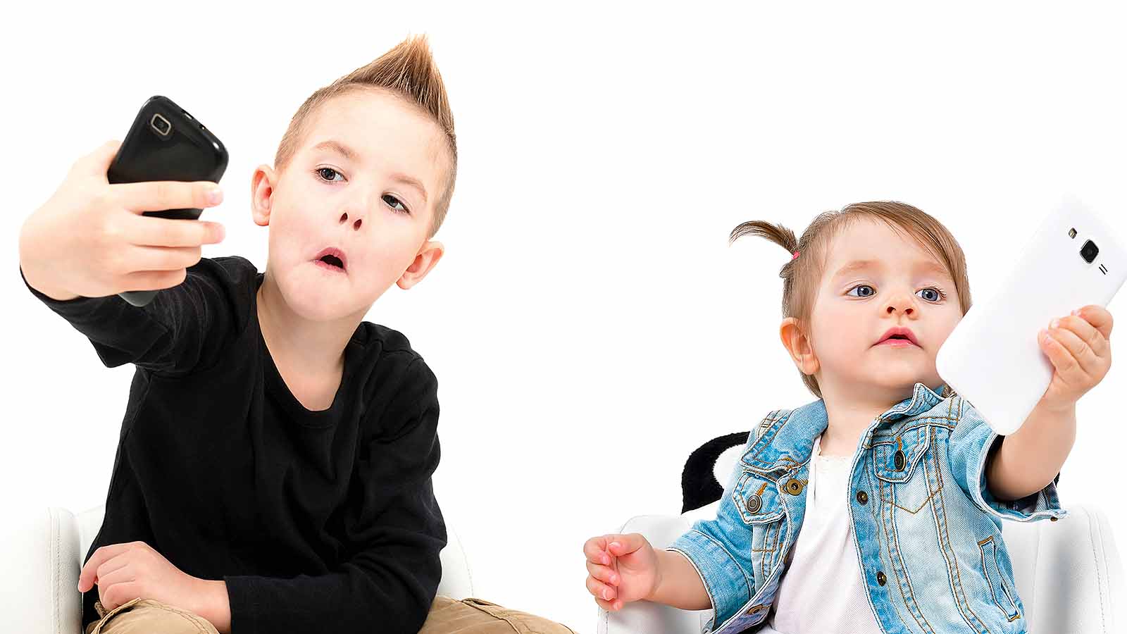 Stadig yngre barn får mobiltelefon | Barnevakten