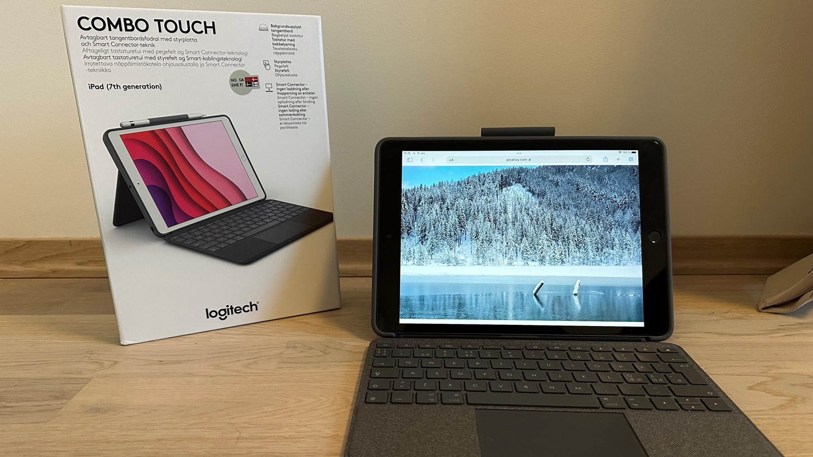 Logitech Combo Touch | Barnevakten