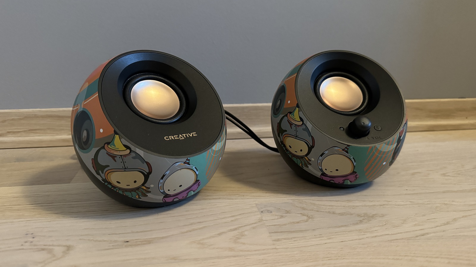 Creative Pebble V3 (artisan edition) | Barnevakten